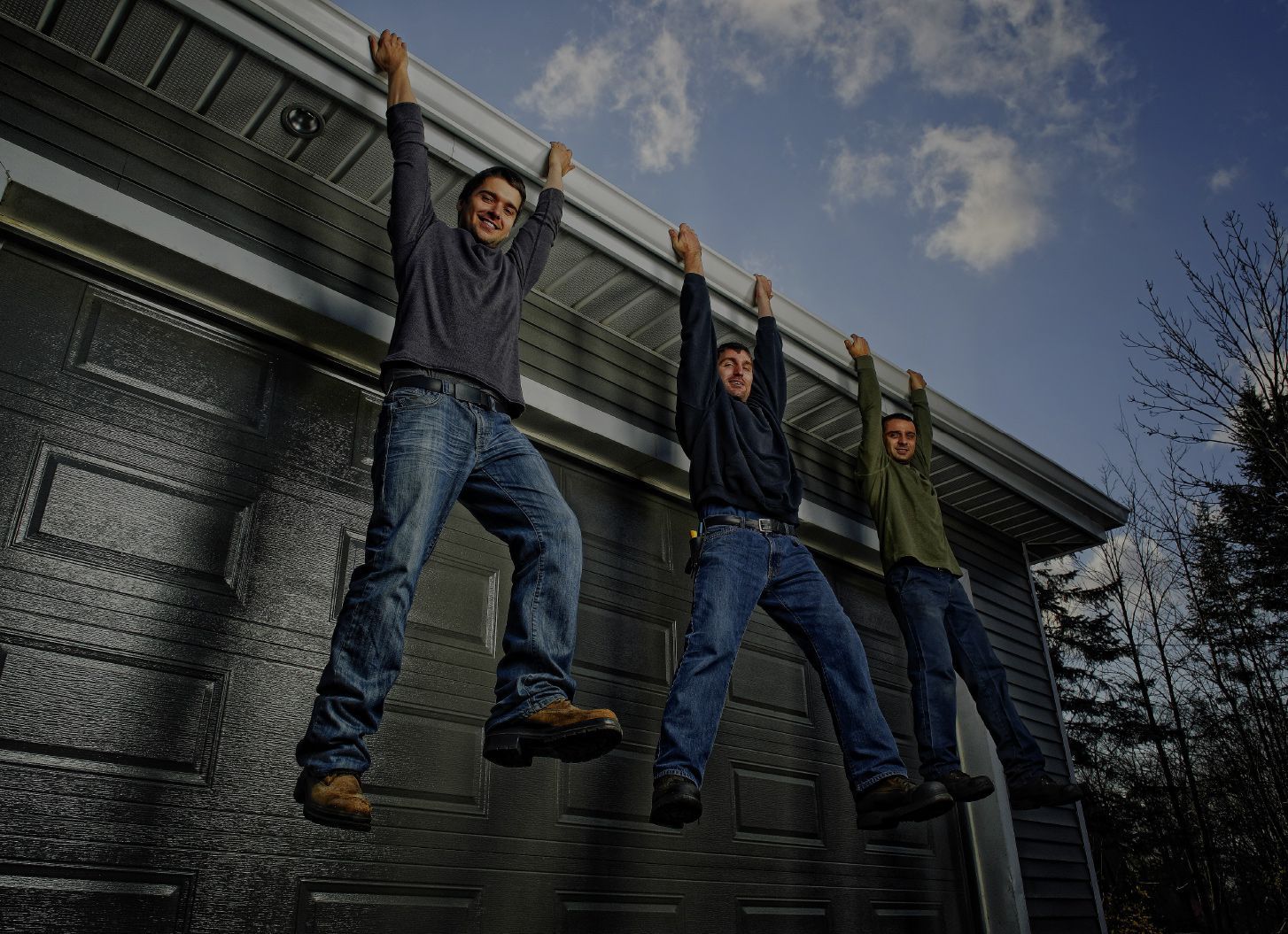 Ultra-durable clog-free rain gutters: Continuous hanger and leaf guard ...